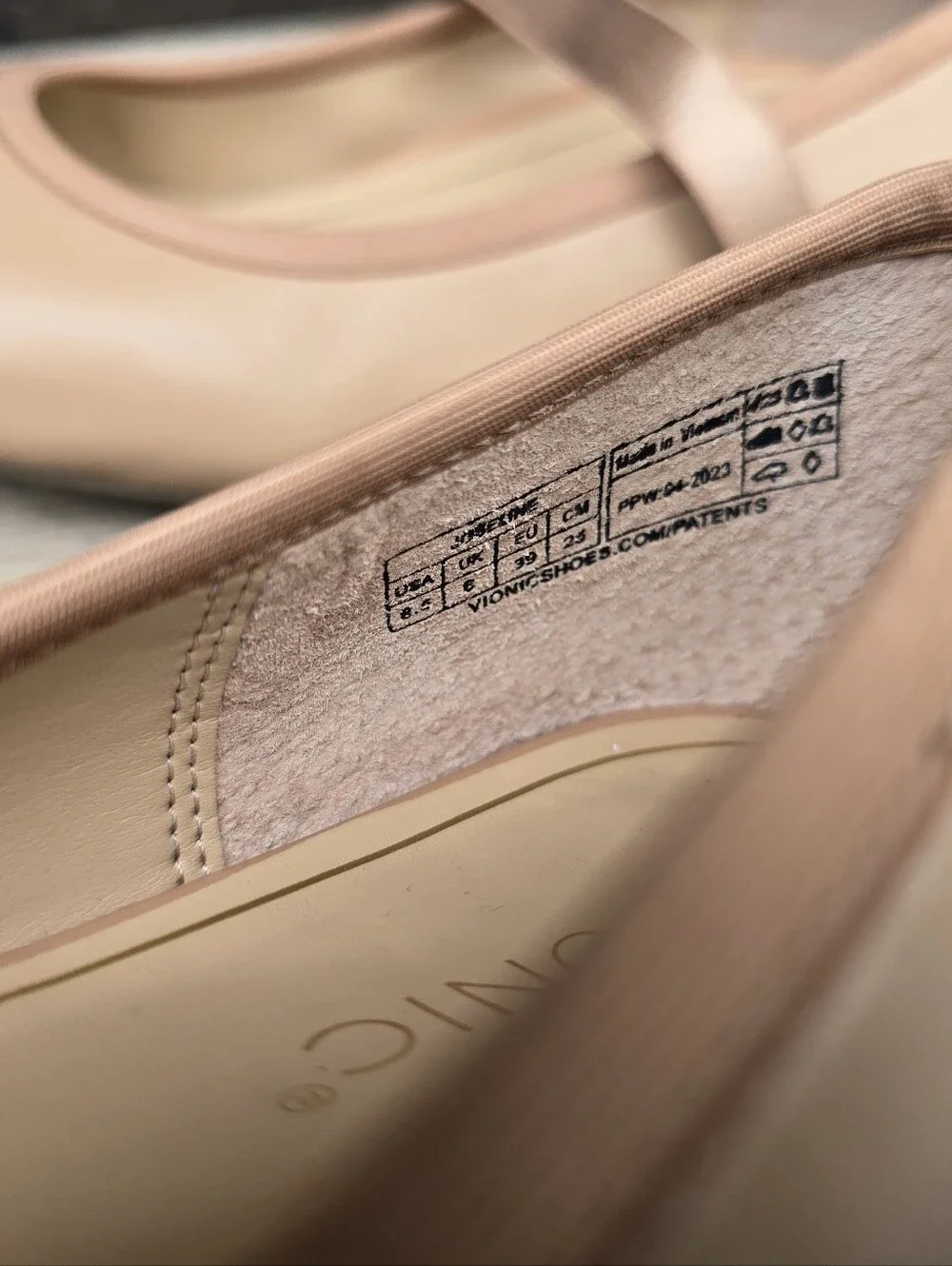 Vionic | Shoes | Vionic Joseline Coquette Minimalist Mary Jane Macaroon ...
